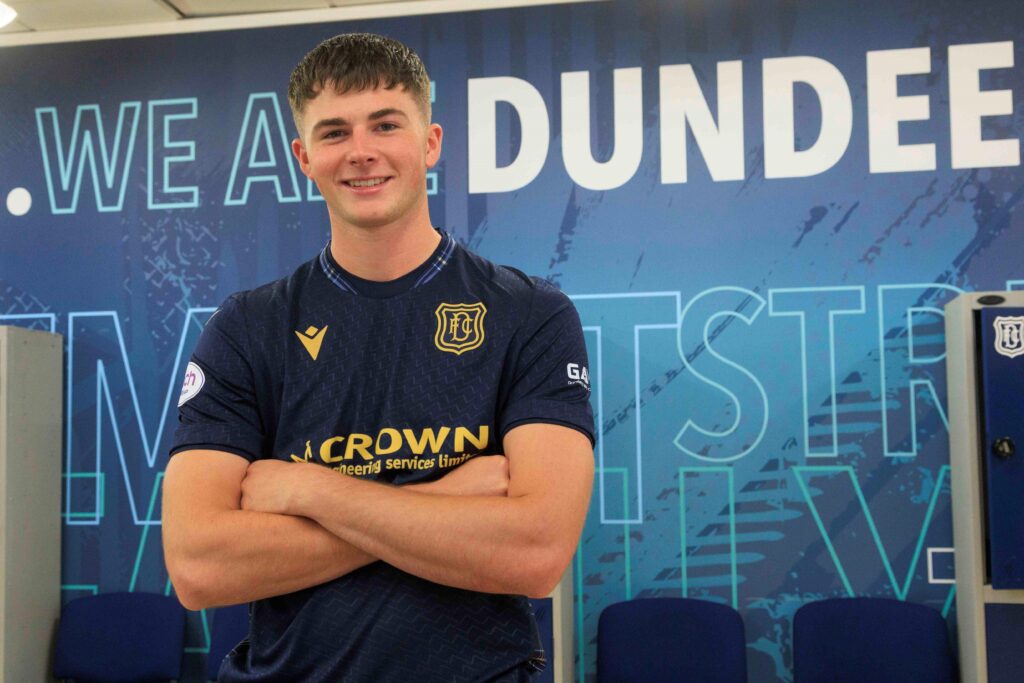 Howley becomes a Dark Blue - Dundee Football Club - Official Website