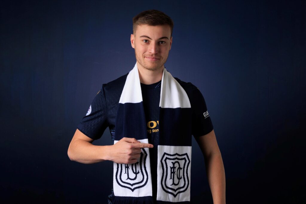 Astley arrives at Dundee - Dundee Football Club - Official Website